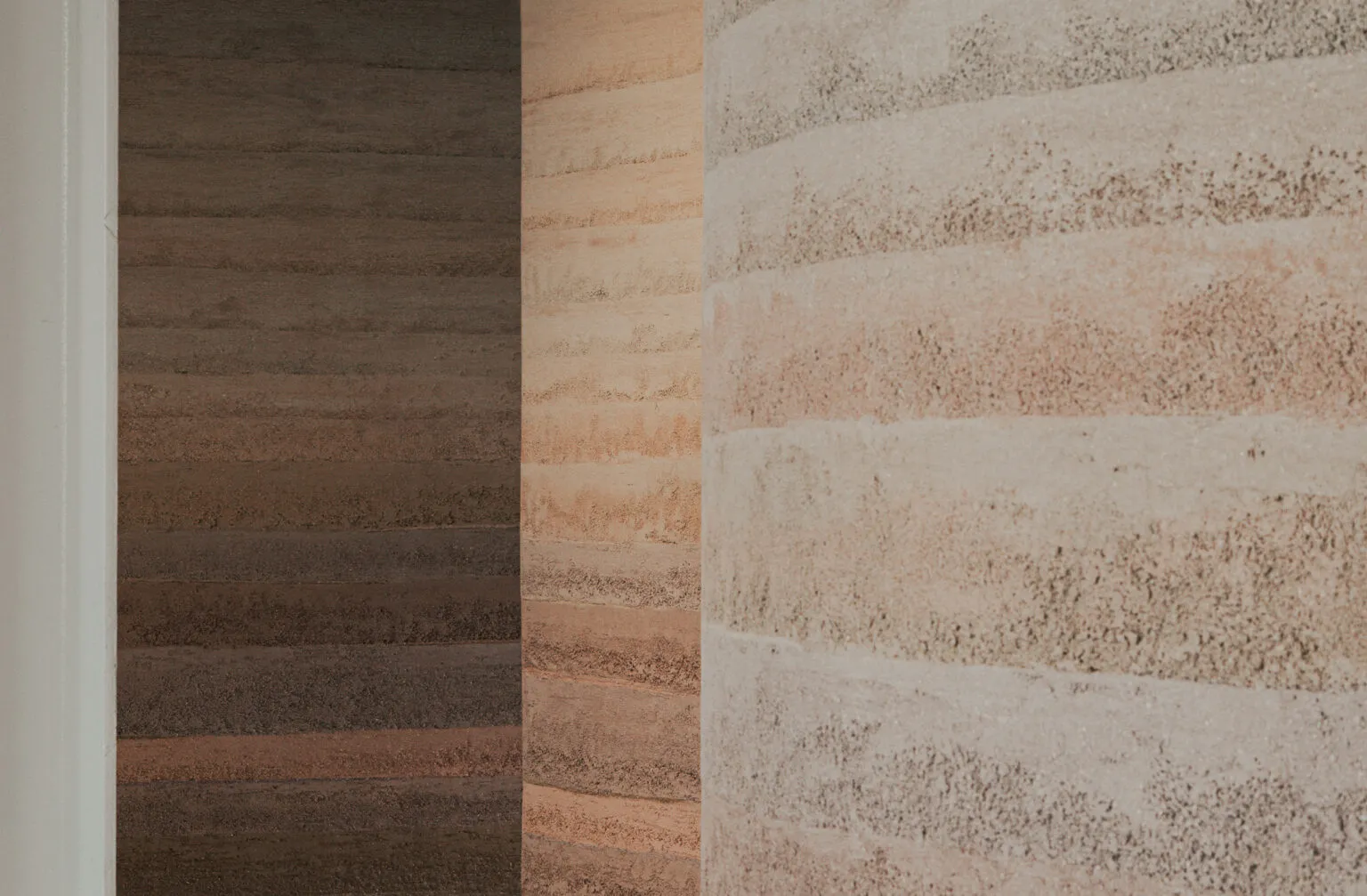 Rammed Earth: Rediscovering Earth Architecture for Modern Spaces ...